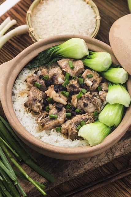 Fragrant Pork Rib Rice - iNEWS