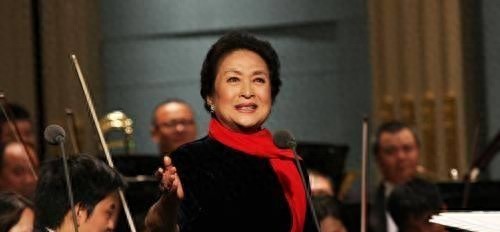 Sad! Famous female singer died in Huashan Hospital after rescue failed ...
