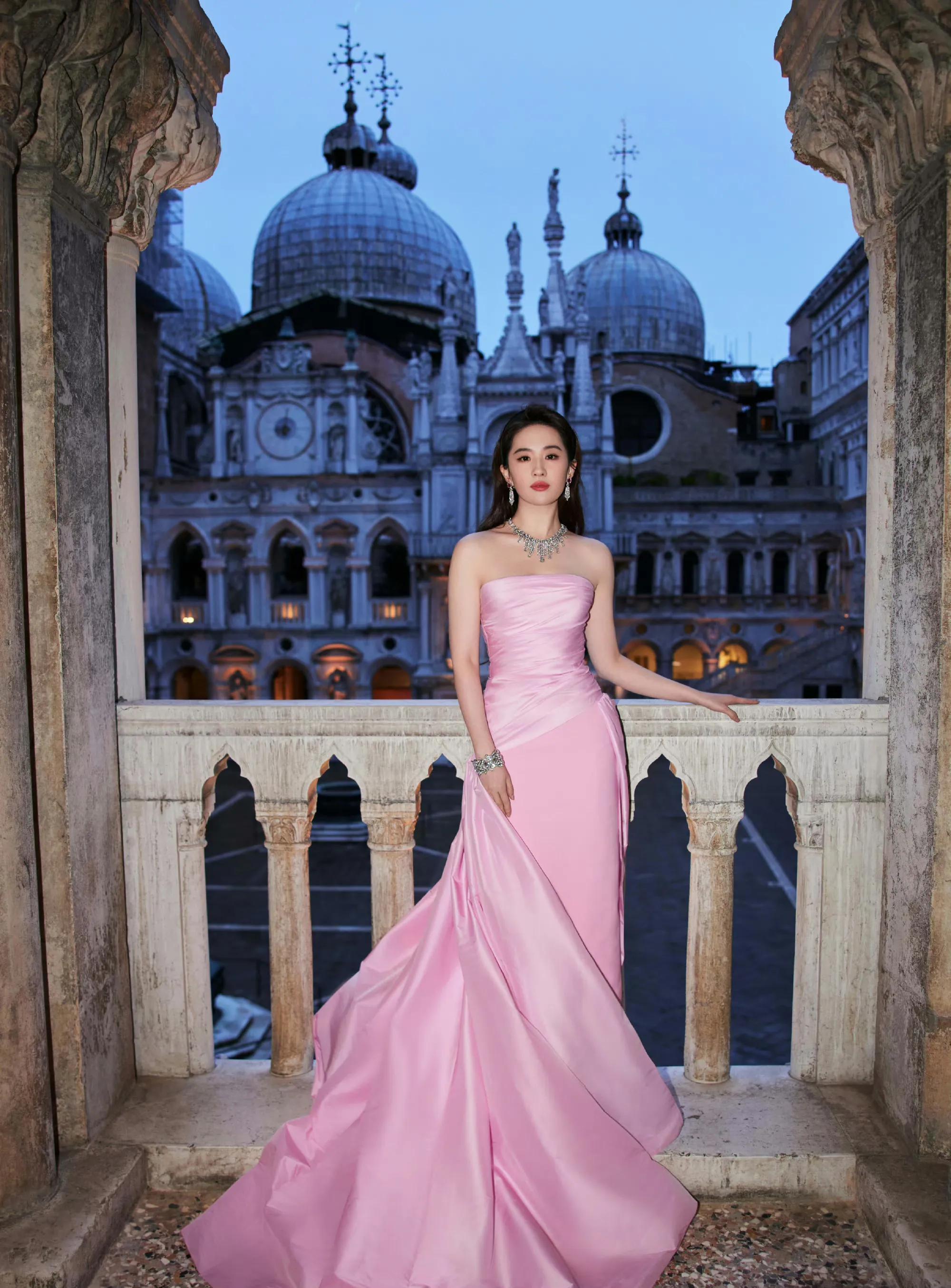 85 flowers are all the dazzling works of Nuwa - iMedia