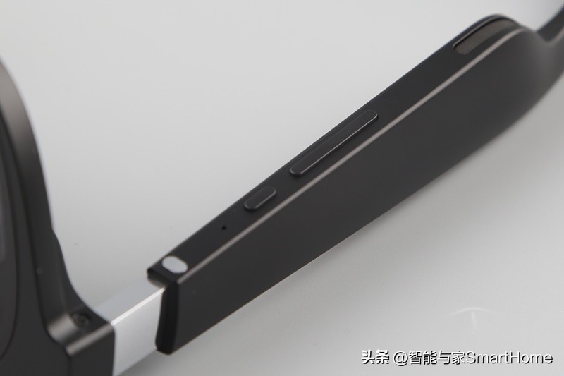 Virtual makes reality "stronger" Nreal Air AR glasses experience - iMedia