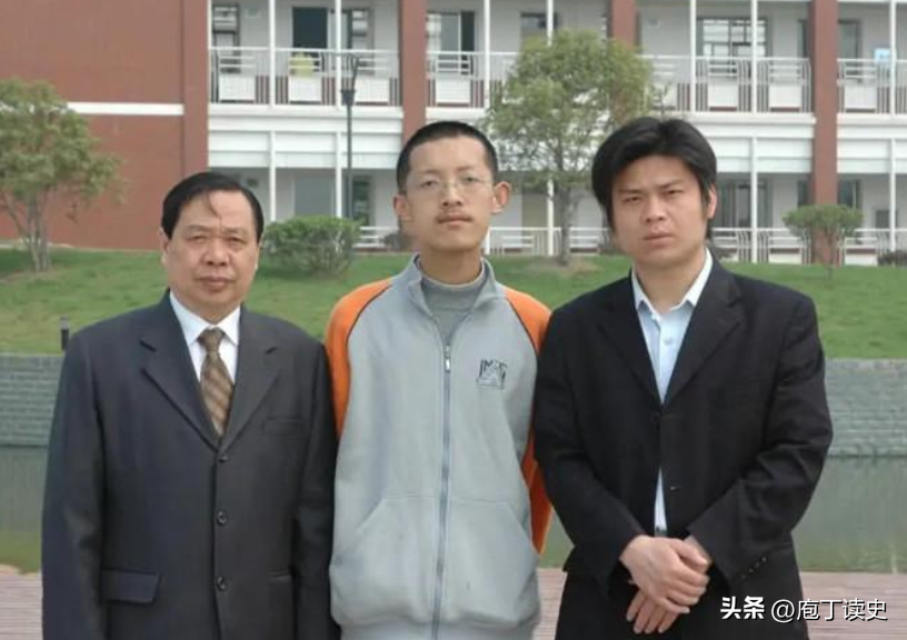 Peking University math genius Liu Zhiyu went down the mountain to ...