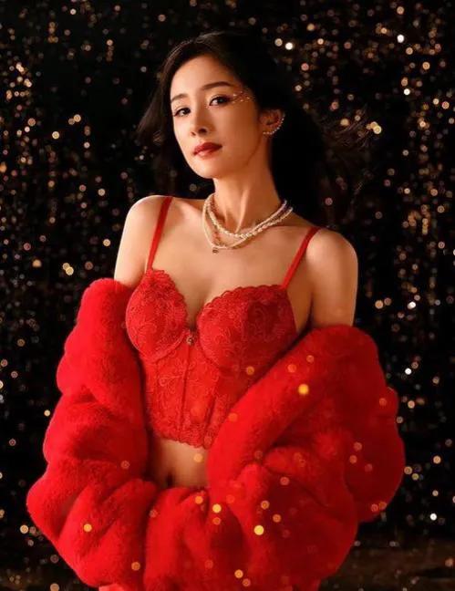 What are the achievements of Yang Mi's acting career? - iMedia