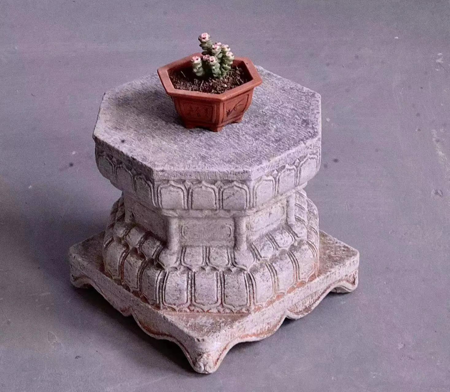 Qing Dynasty. Octagonal Stone Table. - iNEWS