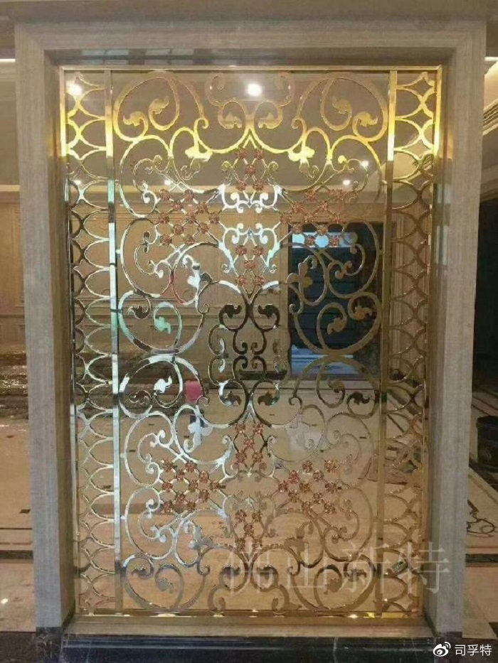 Metal screen - representative of high-end metal decoration - iNEWS