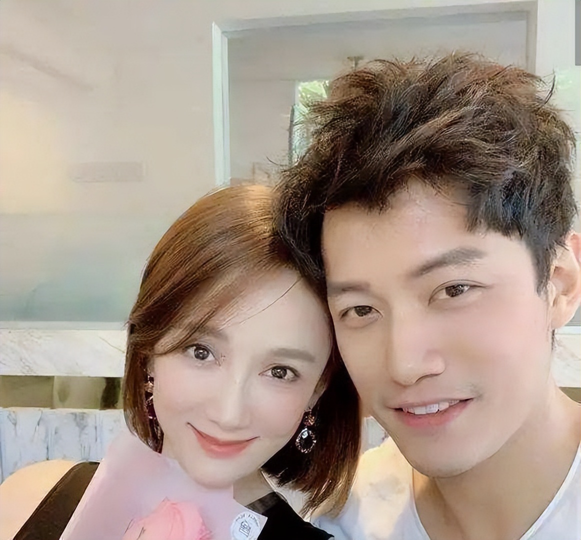 Chen Qiaoen posted a message in memory of Qiao Renliang for 6 ...