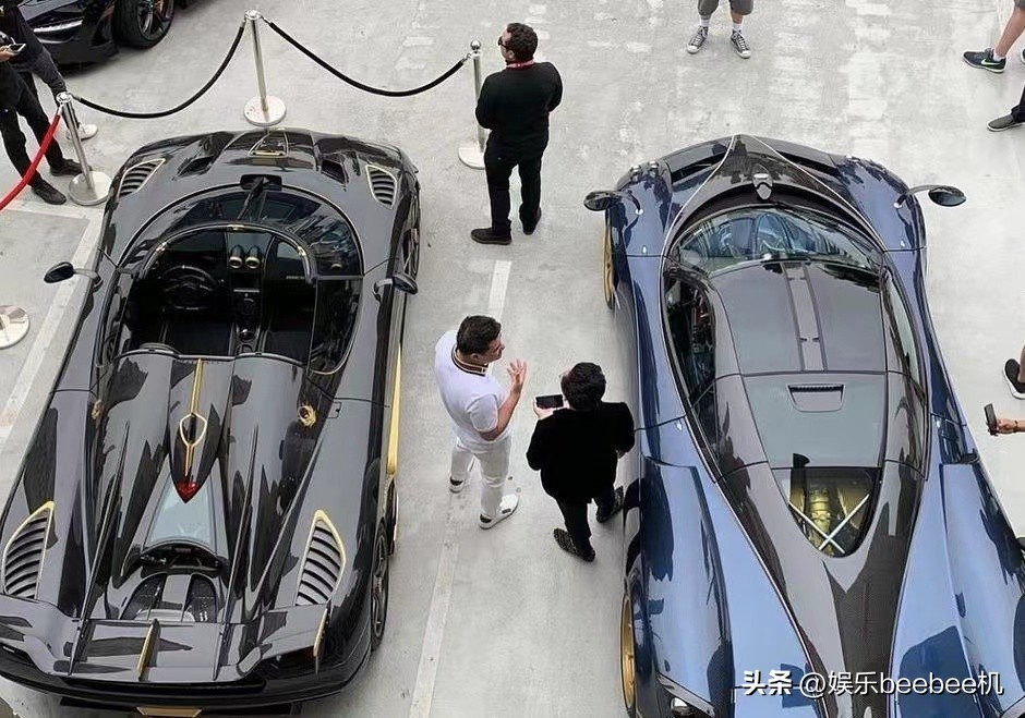 "Shenhao Asian" Mike Yin, a friend of Koenigsegg's boss, and Wang ...