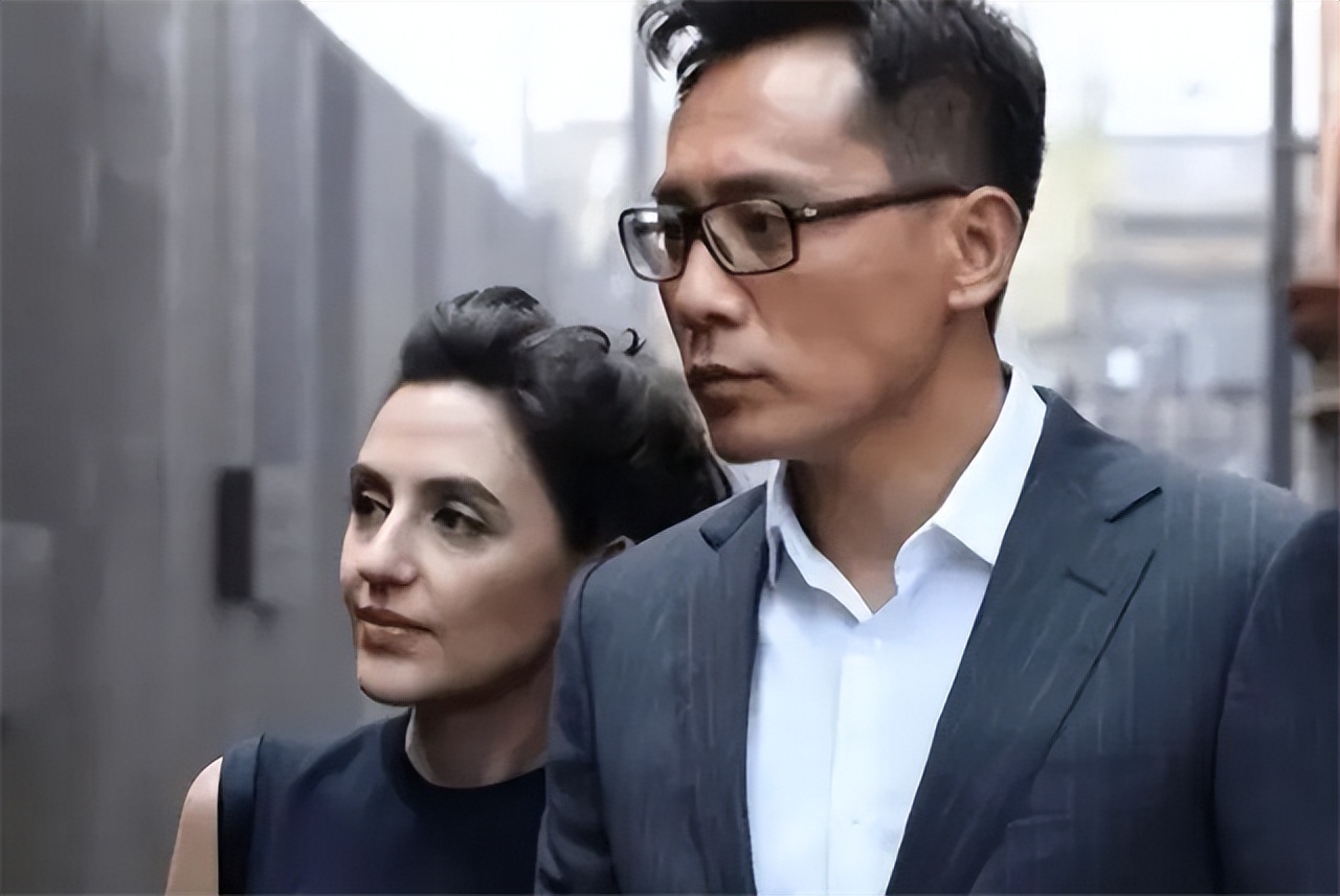 Liu Ye's 44-year-old foreign wife is in poor health and has become an aunt. He has not acted for ...