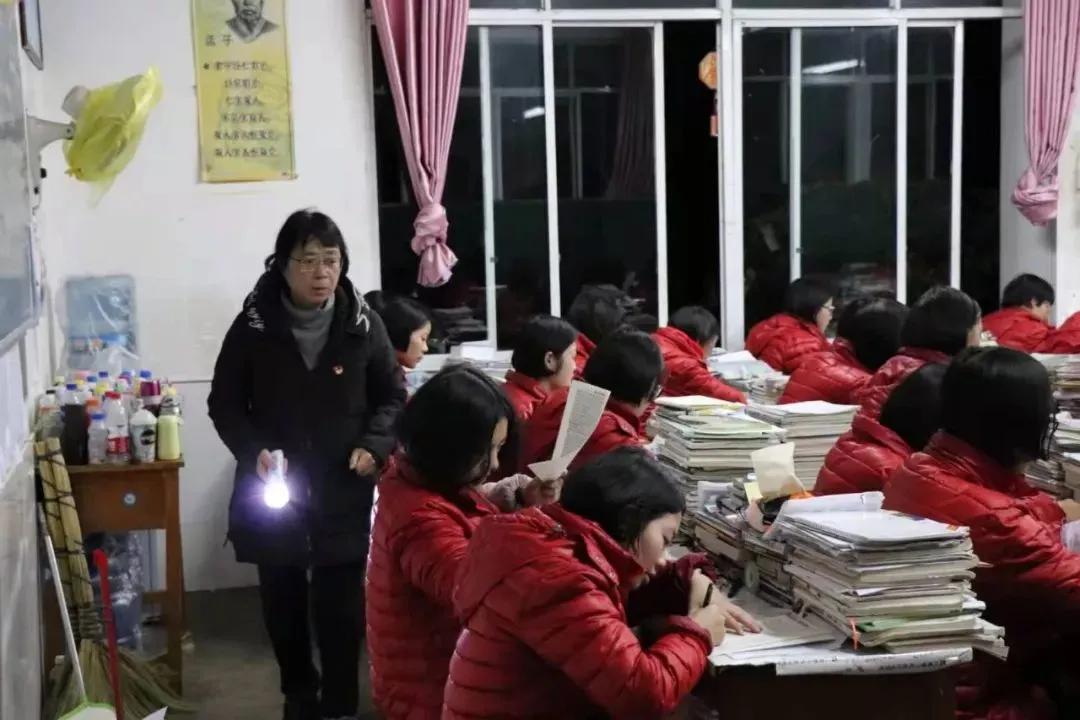 Zhang Guimei was angrily criticized by the big V. Among the 2,000 ...