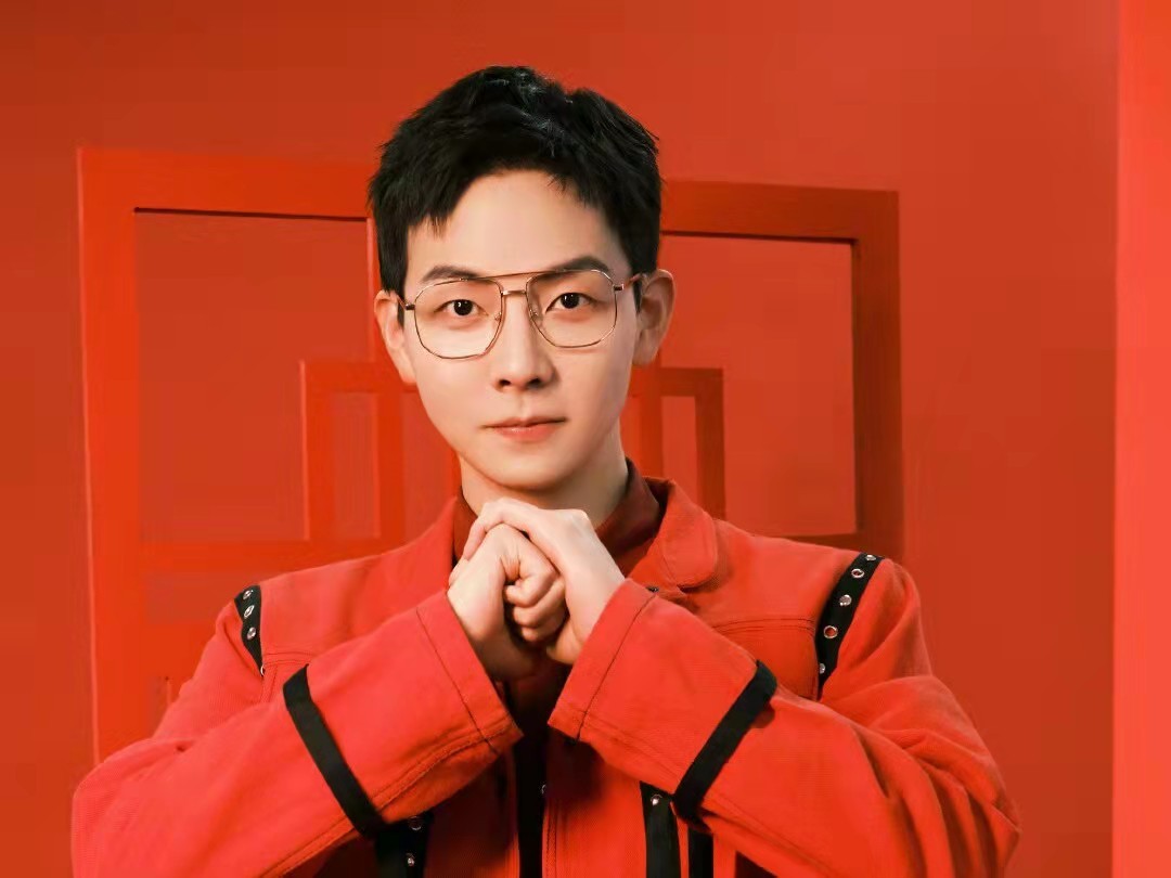 Our song: Xue Zhiqian, Liu Yuning, Wang Sulong, Hu Xia, singing in the ...