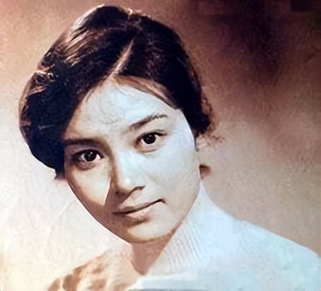 Actress Pan Hong: She only loved her ex-husband all her life, she was ...