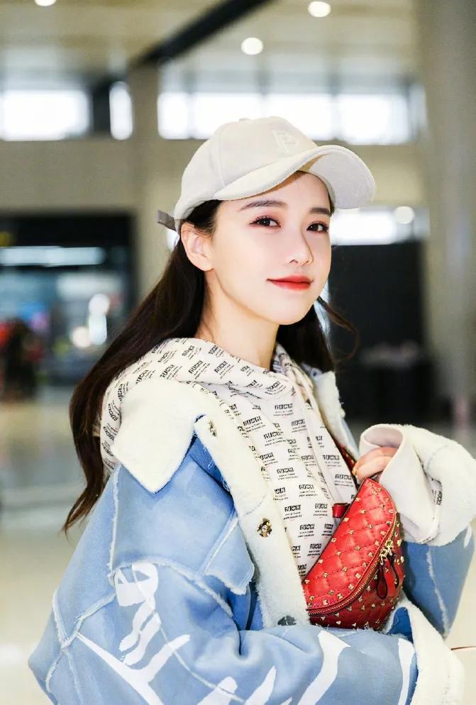 Huang Yilin is still beautiful - iNEWS