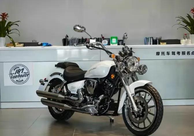 Why did the motorcycle suddenly catch fire? - iMedia