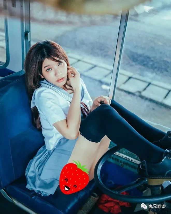 SWAG's first adult Internet celebrity Wu Mengmeng revealed her life experience!Very lack of love ...