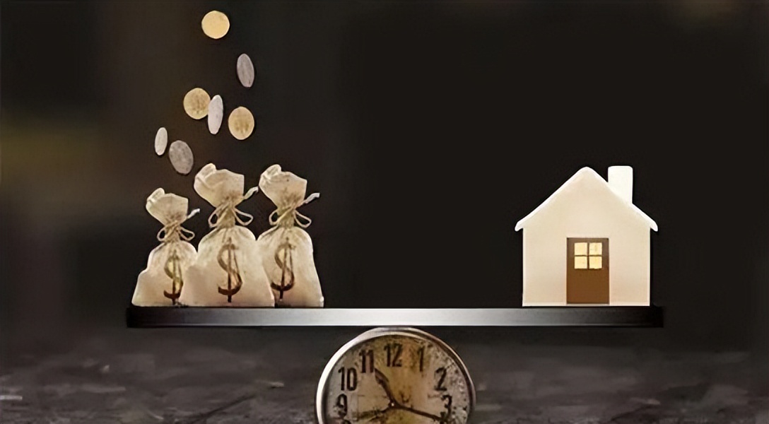 How is the threshold for film and television investment defined? - iNEWS