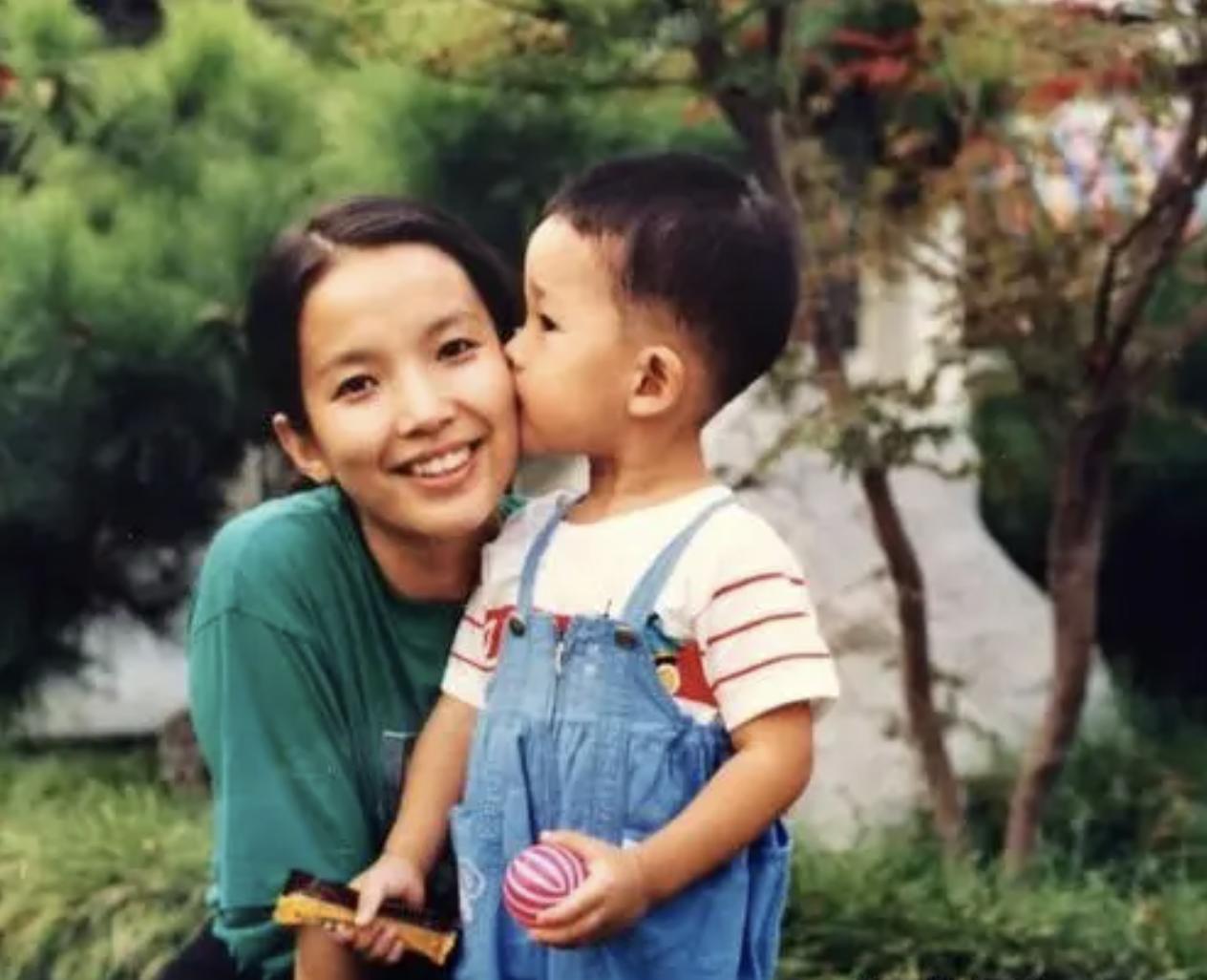 After 3 marriages, after marrying Sun Haiying, 61-year-old Lv Liping ...