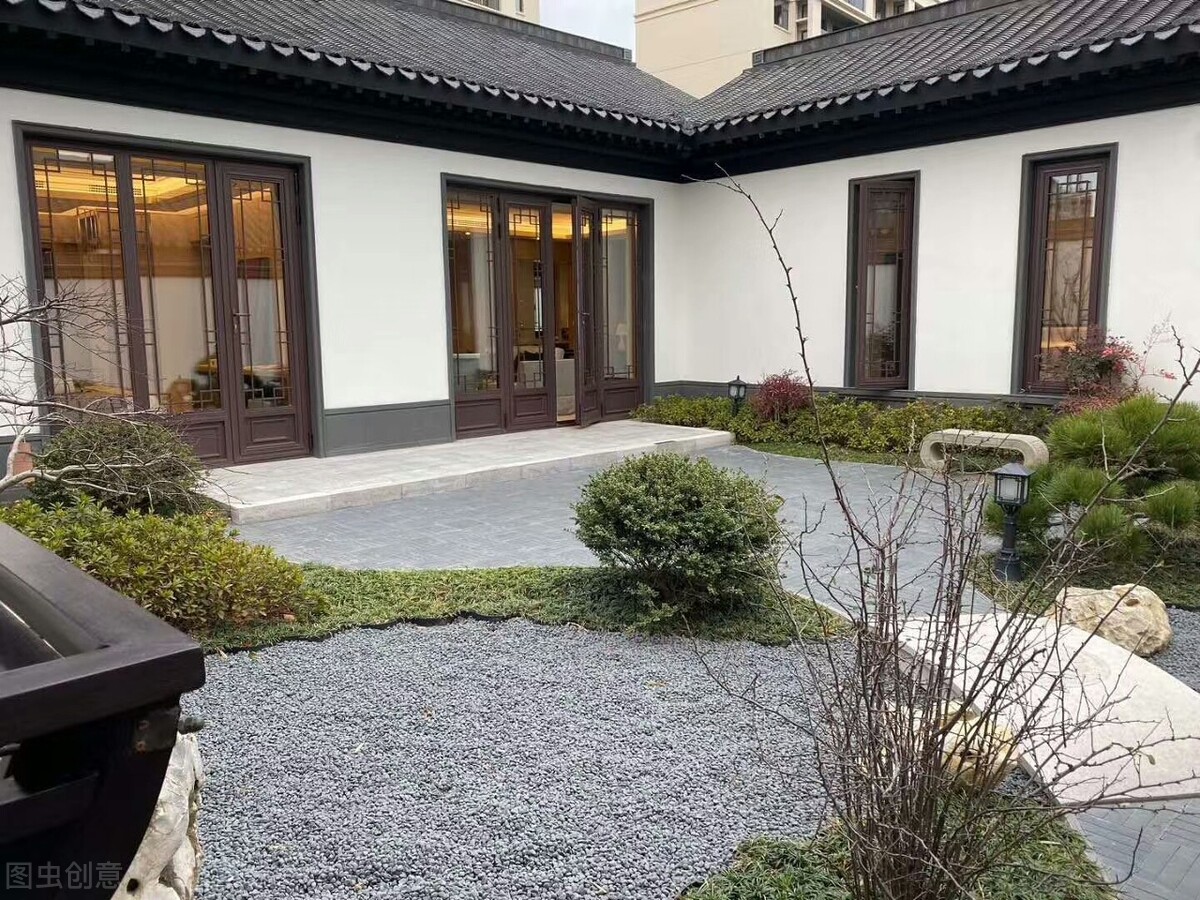 How to design a courtyard garden of about 30 square meters?Although the ...