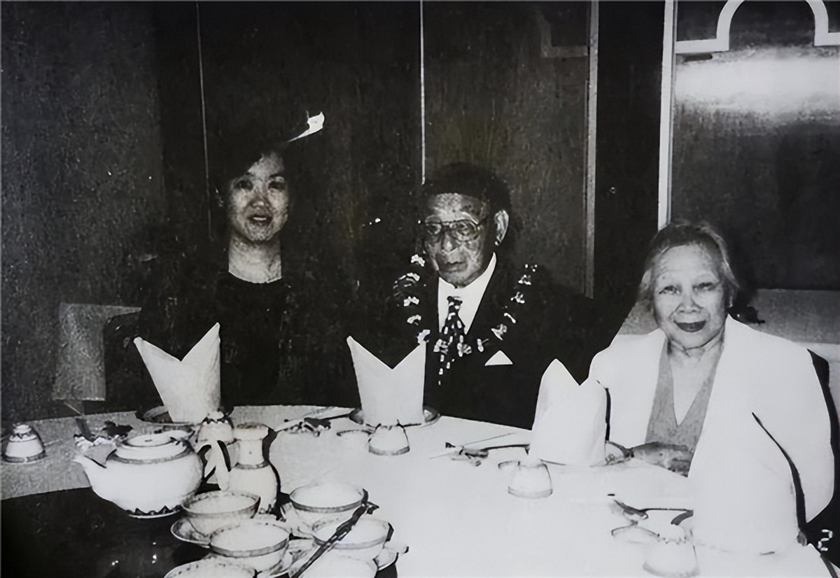 Zhang Xuesi's wife, Xie Xueping, met 100-year-old Zhang Xueliang for ...
