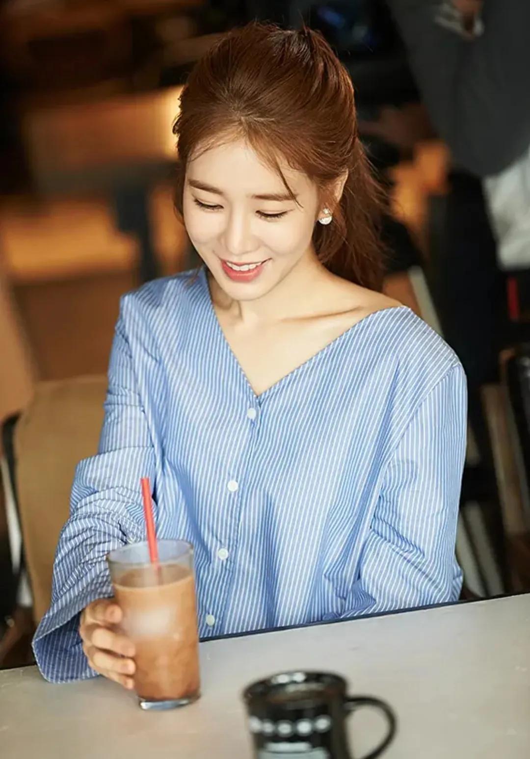 South Korean actress Yoo In Na - iNEWS