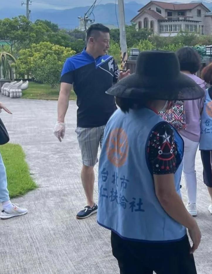 Lin Wei divorced and fell in love with the female president!Lin Wei's ...