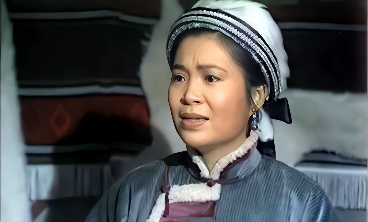 Only when I grew up did I understand why the beautiful and kind Bao ...