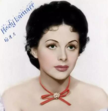 Hollywood beauty stars invented wifi!By the way, introduce the ...