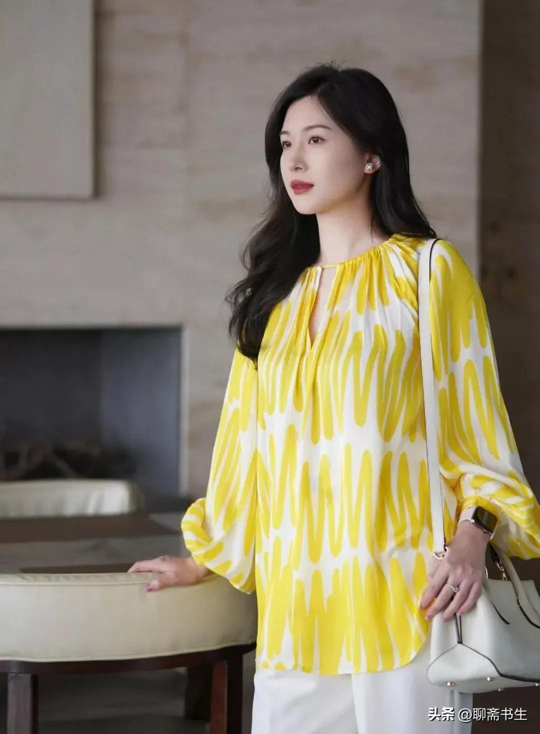 Flowers on Moshang·Yan Zuo Some Thoughts - iNEWS