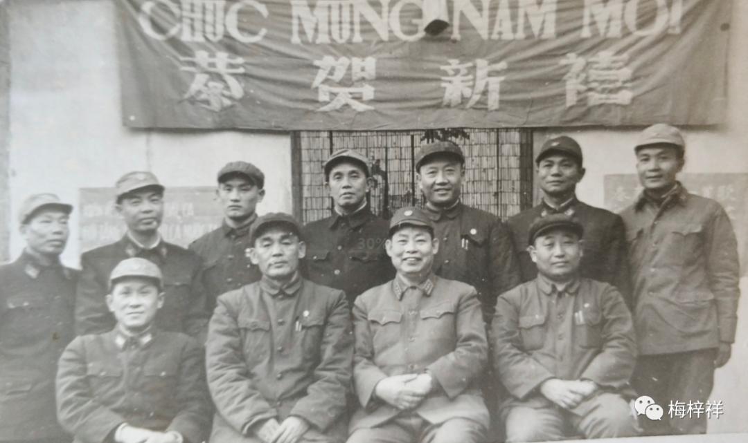 Biography of the leaders of the railway soldiers: Zi Xiulin's original ...