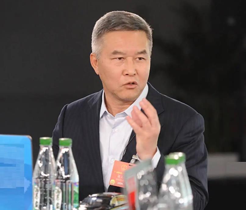 Jiang Weiping, the richest man in Suining, Sichuan, gave up his iron ...