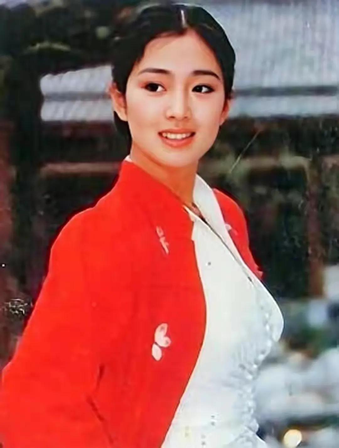 Chen Ting or Gong Li, whose marriage is more perfect - iNEWS