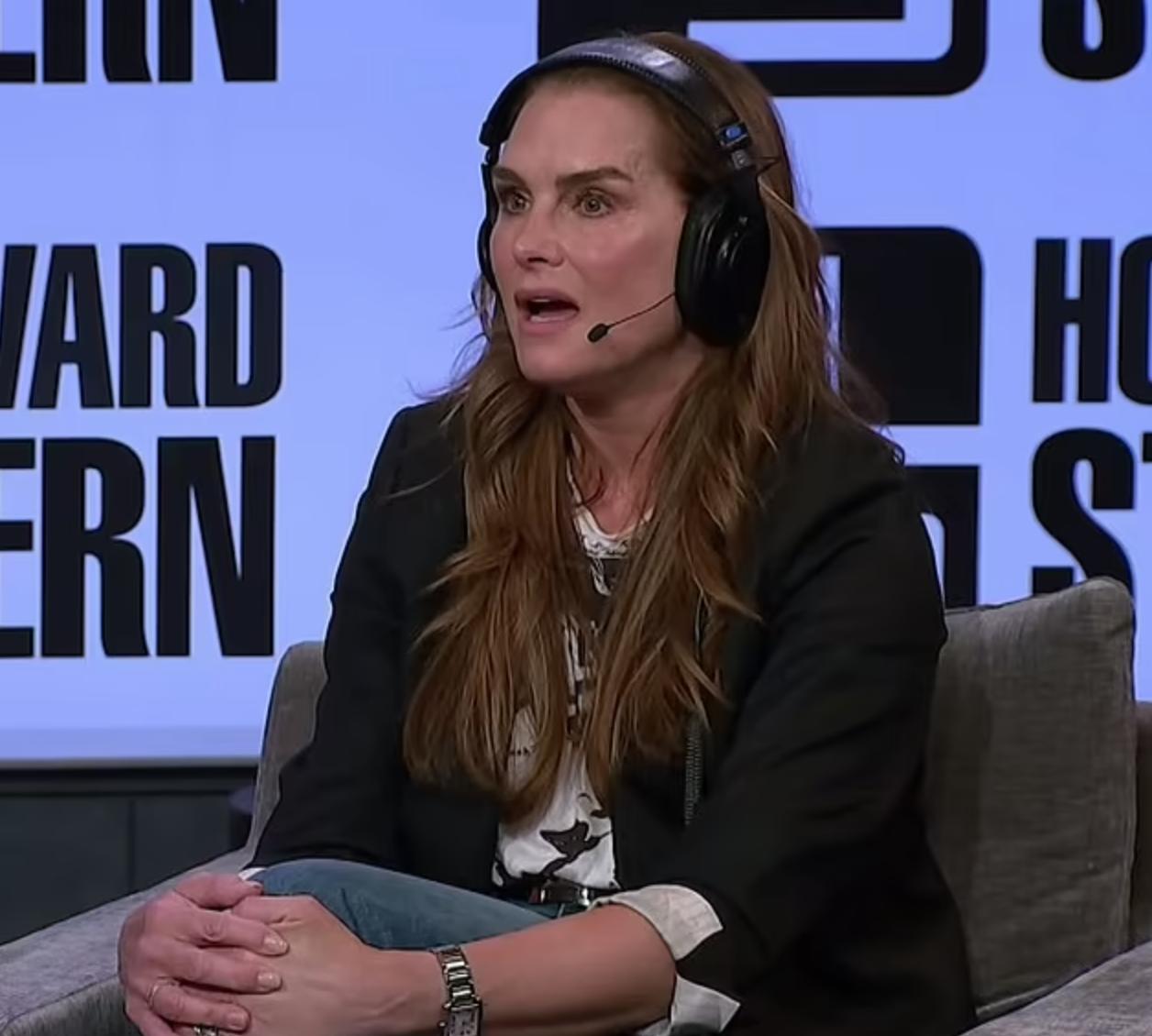 Brooke Shields revealed that her date with Kennedy's son was terrible ...