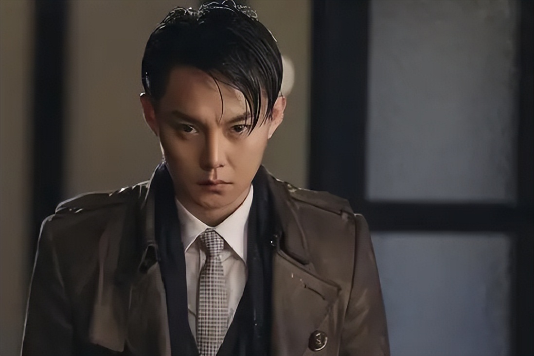 "Powerful" Yin Zheng, what has he experienced? - iNEWS