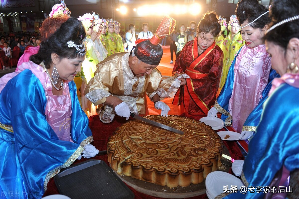 Why do we worship the moon during the Mid-Autumn Festival? - iNEWS