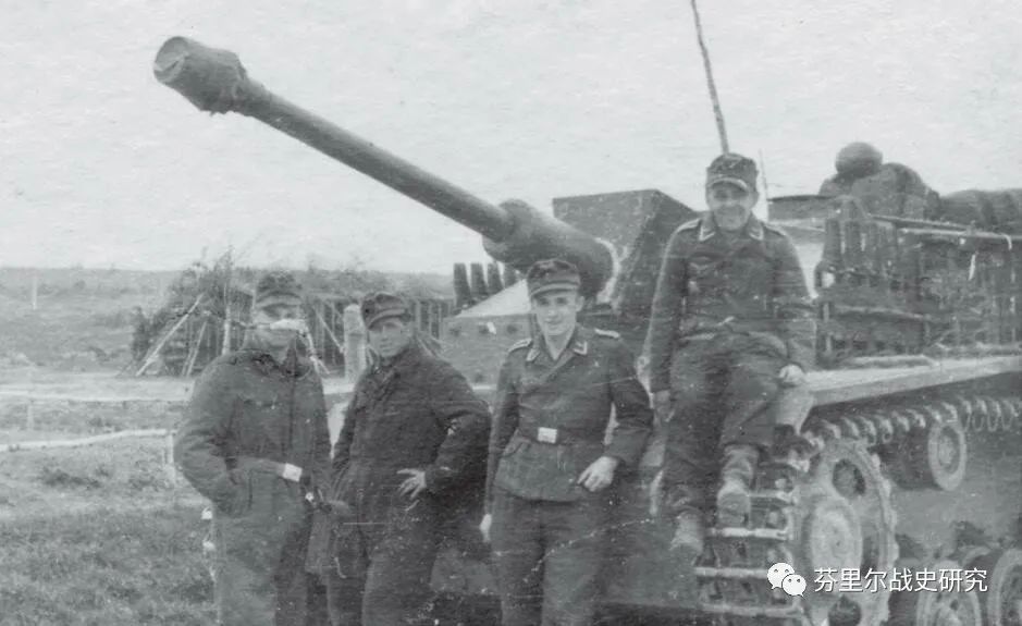 The Eastern Front Army "Panzer Force" (3.2) before the summer campaign ...