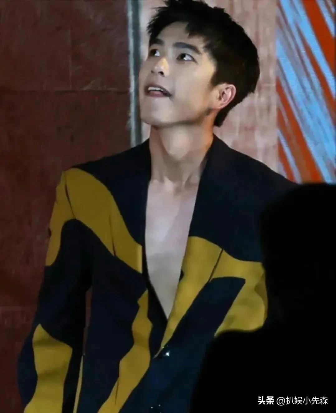 Handsome version of Yang Yang! The new male god Zeng Jinghua's large ...