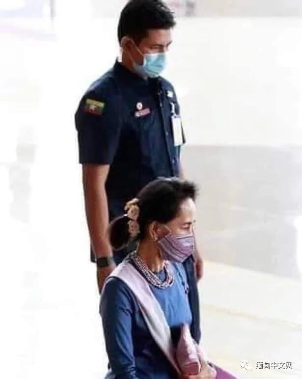 Myanmar's handsome bodyguard who witnessed Aung San Suu Kyi's arrest ...