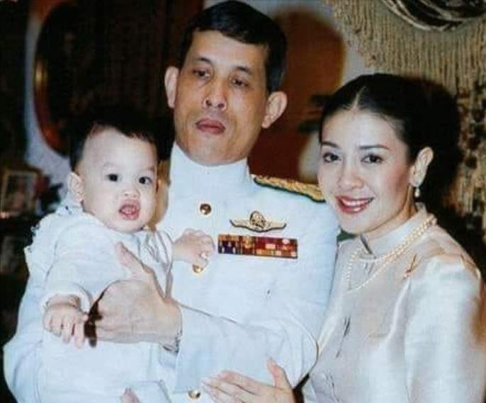A video leaked out, making Thailand's Princess Sirami a prisoner ...