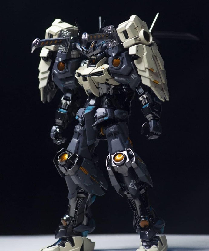 Color-changing and repainting Warring States Heresy Gunpla - iNEWS