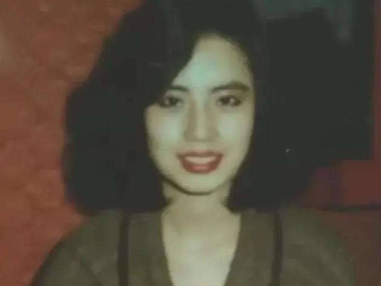 "Obsessed with plastic surgery" Han Huijing, crazily injected soybean ...