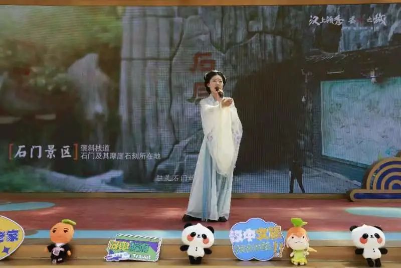 "Han trend" surges in Xi'an Datang City that never sleeps! - iNEWS
