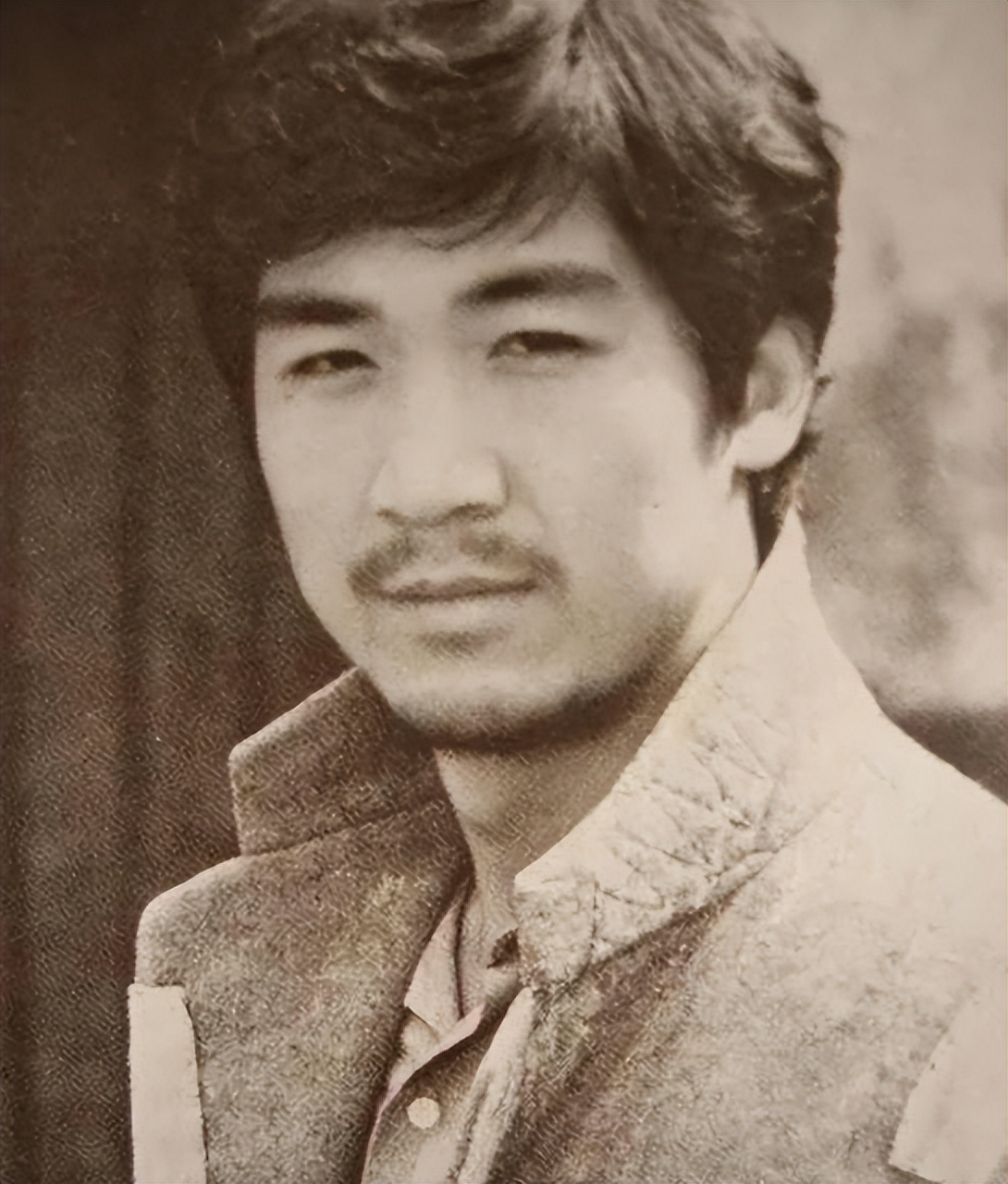 From "old artist" to "notorious", why did 68-year-old Zhang Guoli fall ...