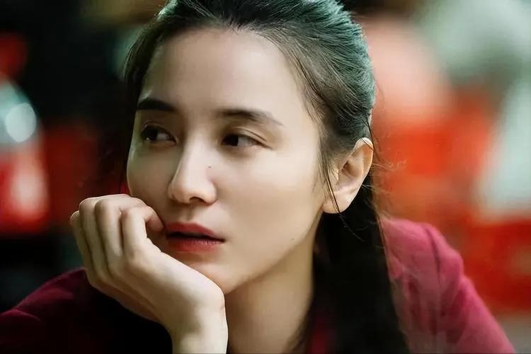 The ruthless woman was hunted by 4 men and lived with a 5-married ...