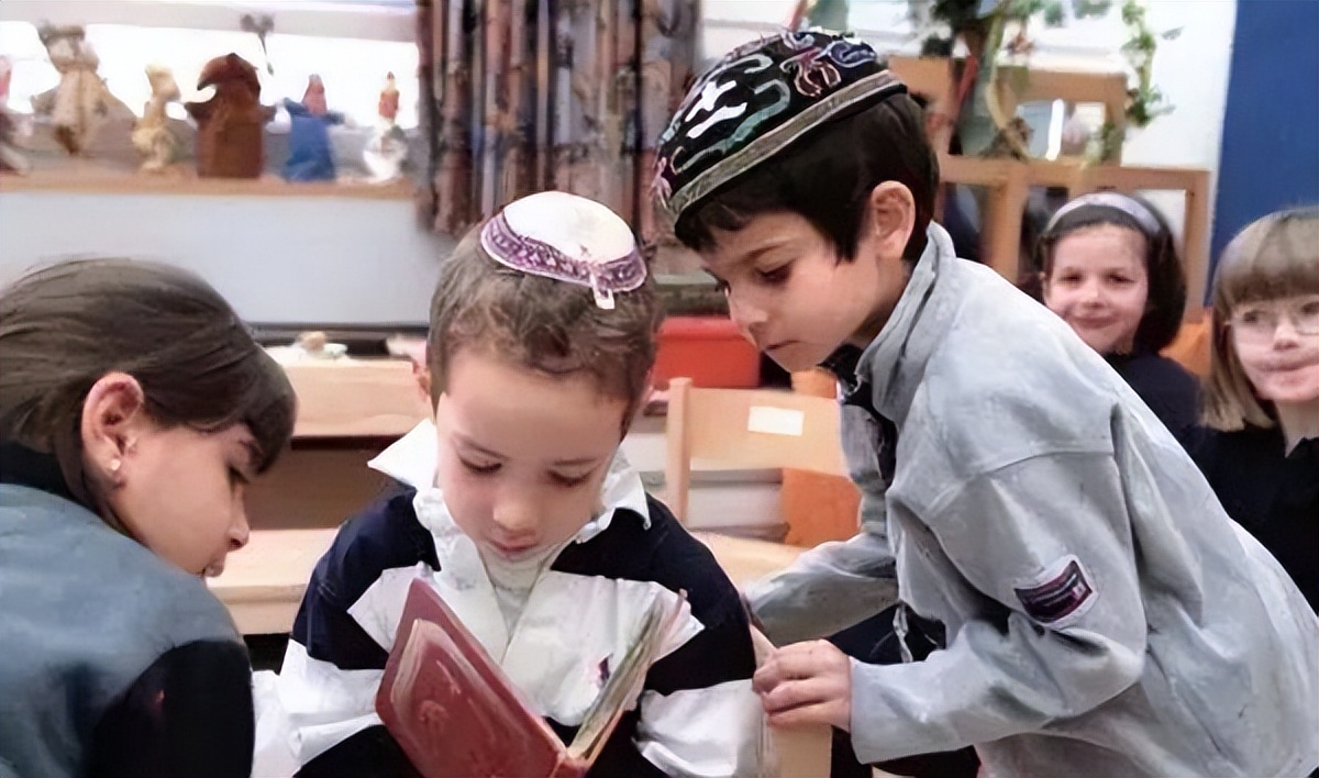 The Jews are so smart and rich, why has a unified empire never been established in history? - iNEWS