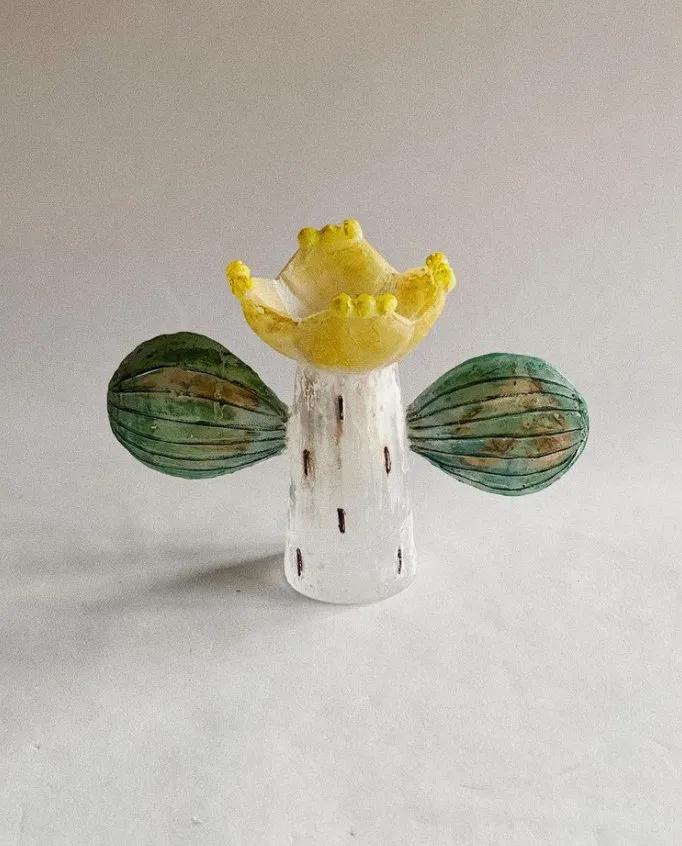 Appreciation of the fairy tale works of glass artist tomoe adachi ...
