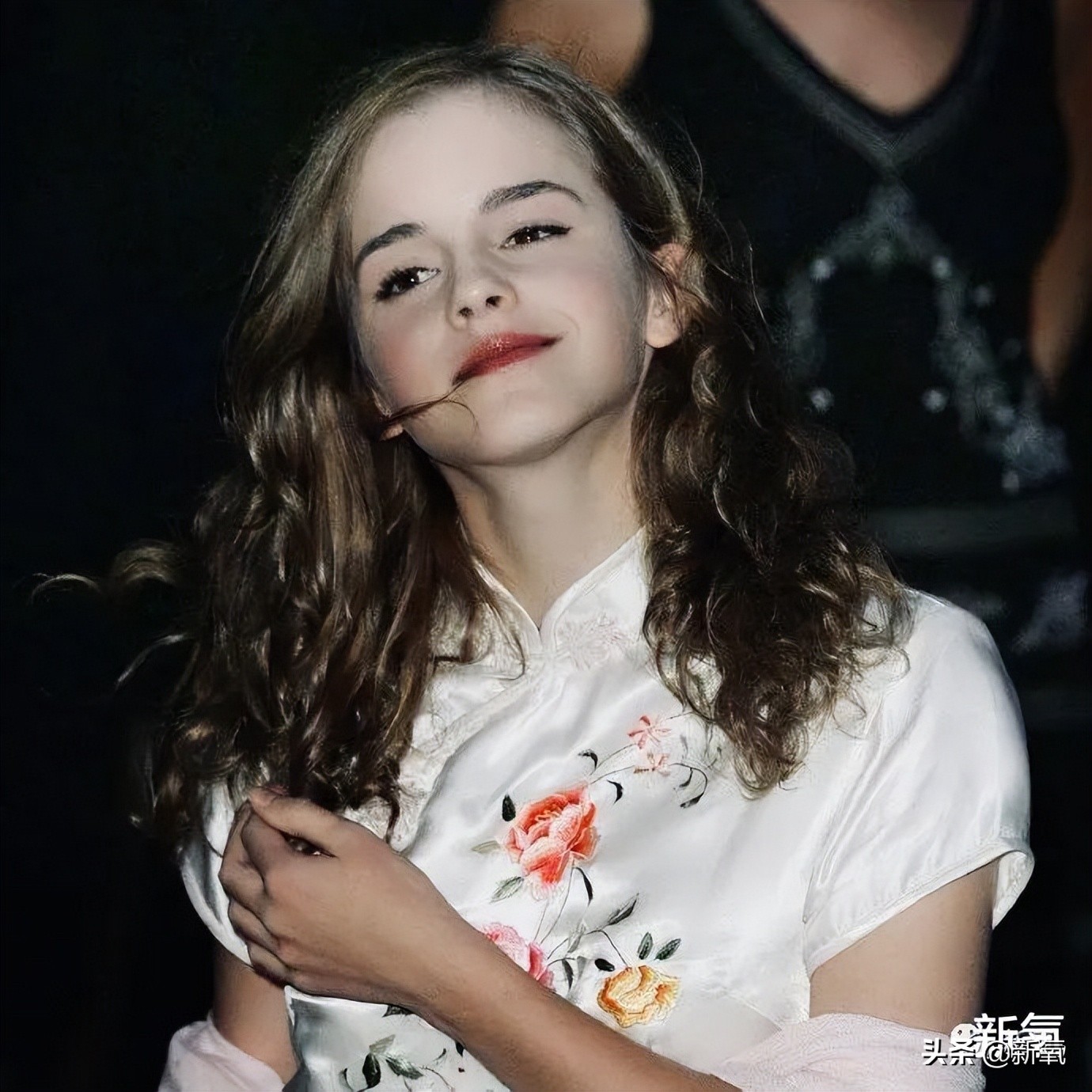 Emma Watson's Chinese style is amazing - iNEWS