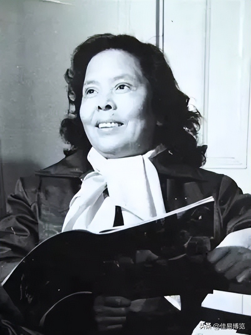 Li Zi: She is "Yesenia" in high spirits, and she is the treasure in the ...