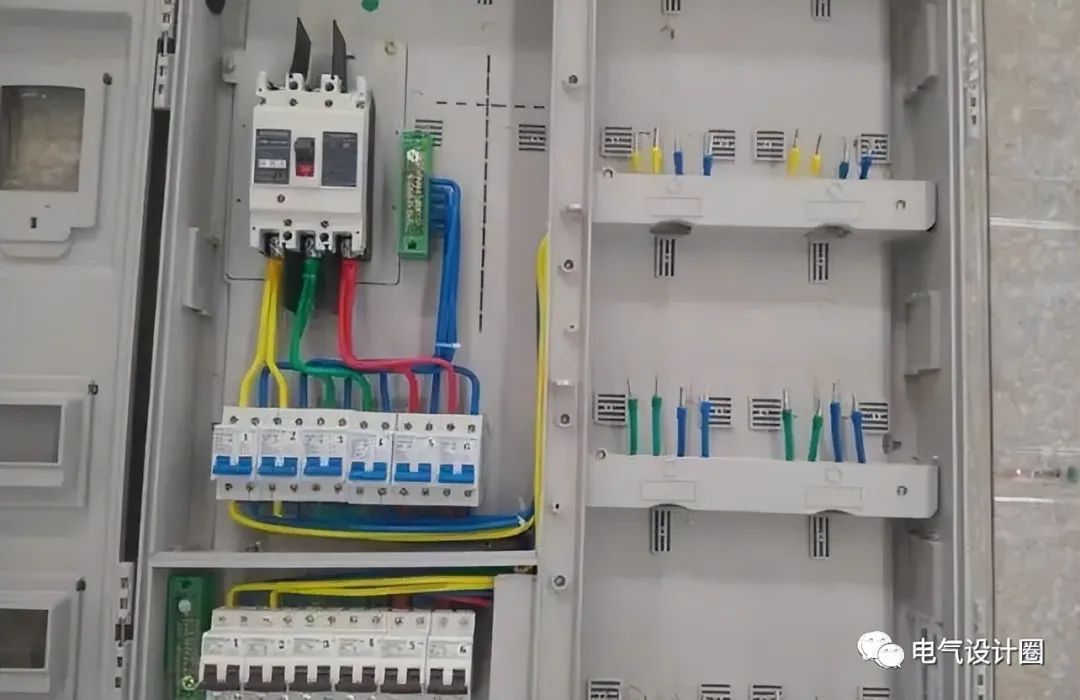 The wiring diagram of the distribution box (very detailed) and ...