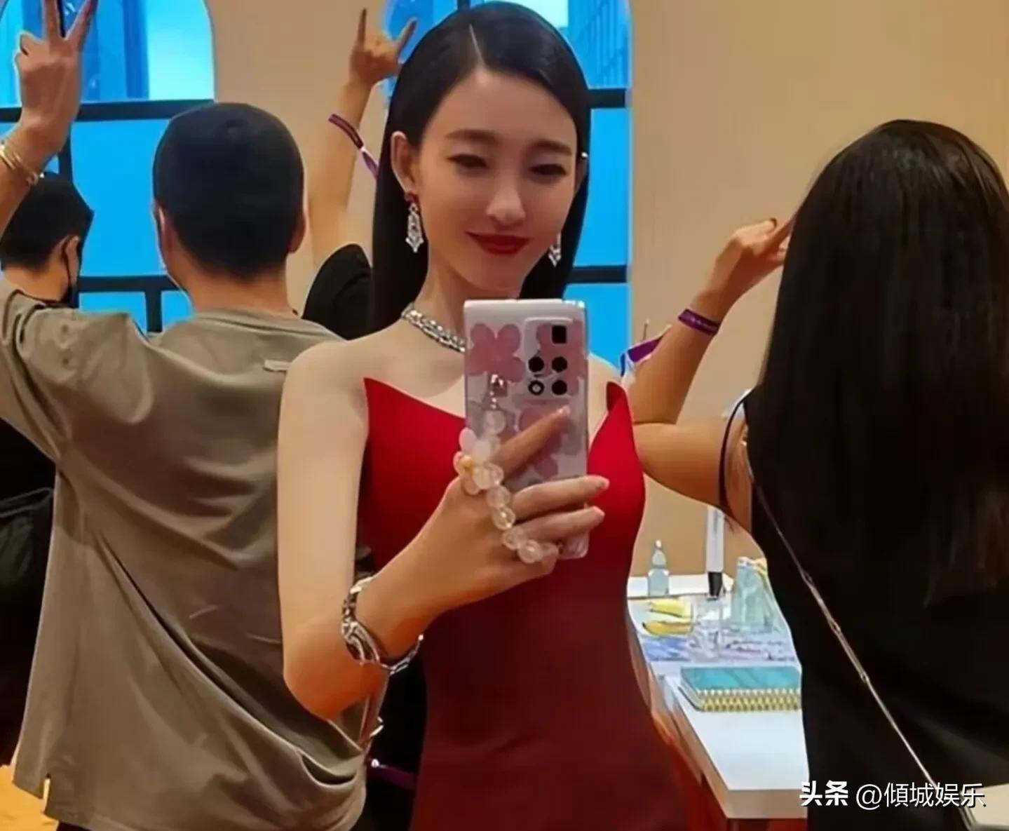 Wang Likun's husband incident escalated! The victim besieged downstairs ...