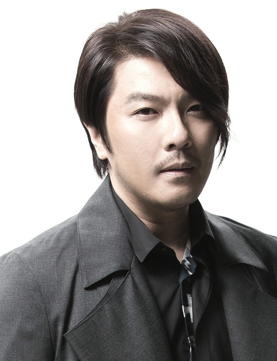 Singers who have gone from being unknown to being popular, but now ...