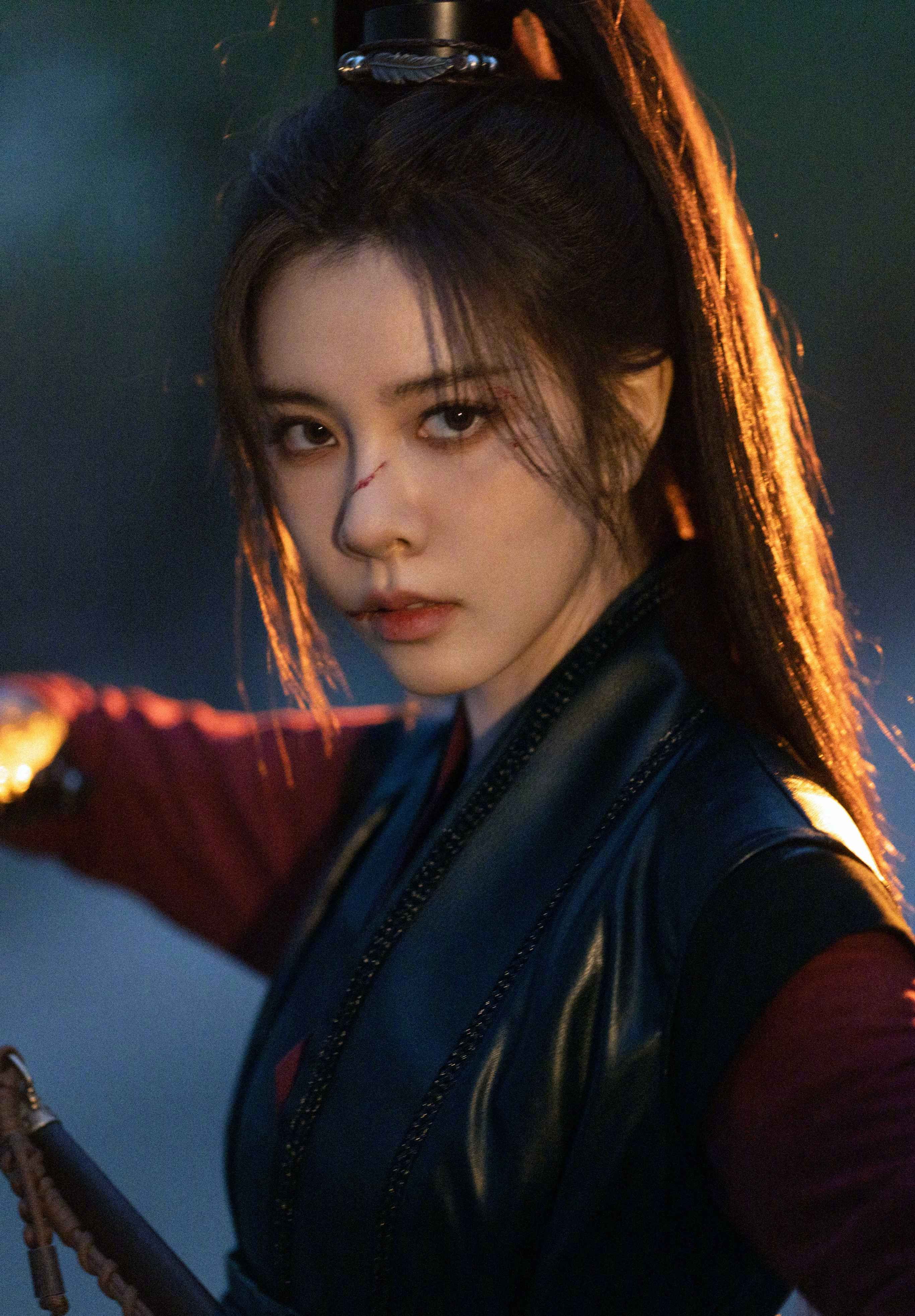 Song Yanfei's heroine Fan Kusa's domineering photo - iMedia