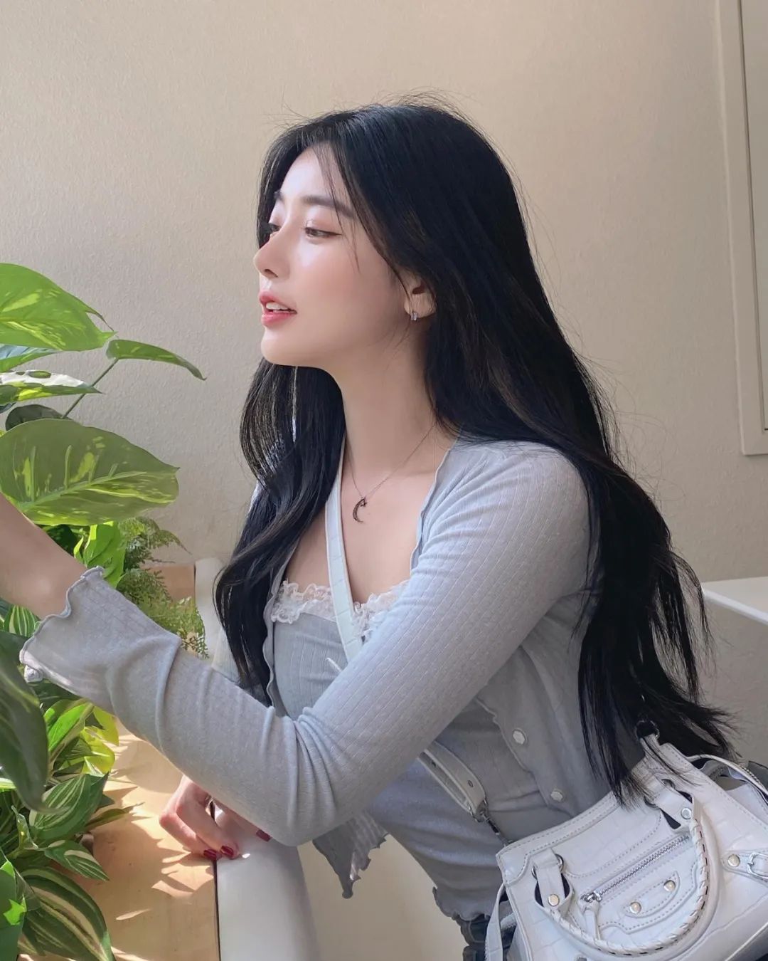 韓國網紅純欲天花板，Lovable.mh，笑容甜美身材迷人 - 資訊咖